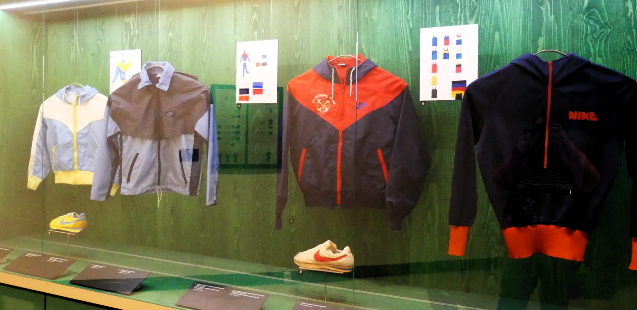 LA FIRMA NIKE EN JUEGOS OLÍMPICOS – Historias de los Juegos