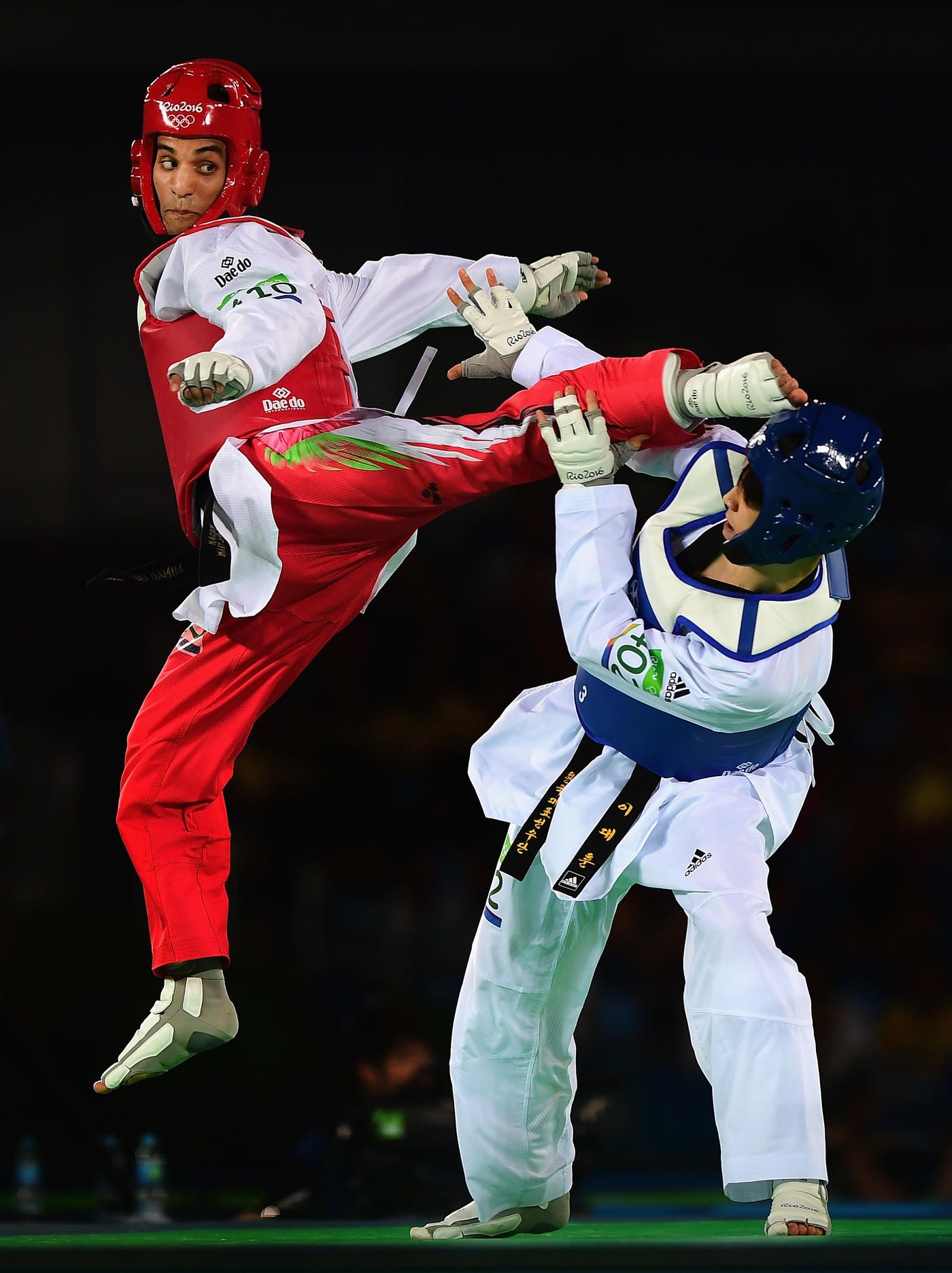 AHMAD ABUGHAUSH: DE LA GLORIA POR SER EL PRIMER ORO OLÍMPICO DE JORDANIA A LA CÁRCEL POR UN ...