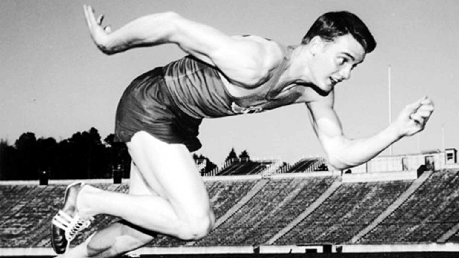 DAVE SIME: LA ESTRELLA DEL ATLETISMO ENCARGADA DE INTENTAR LA DESERCIÓN ...