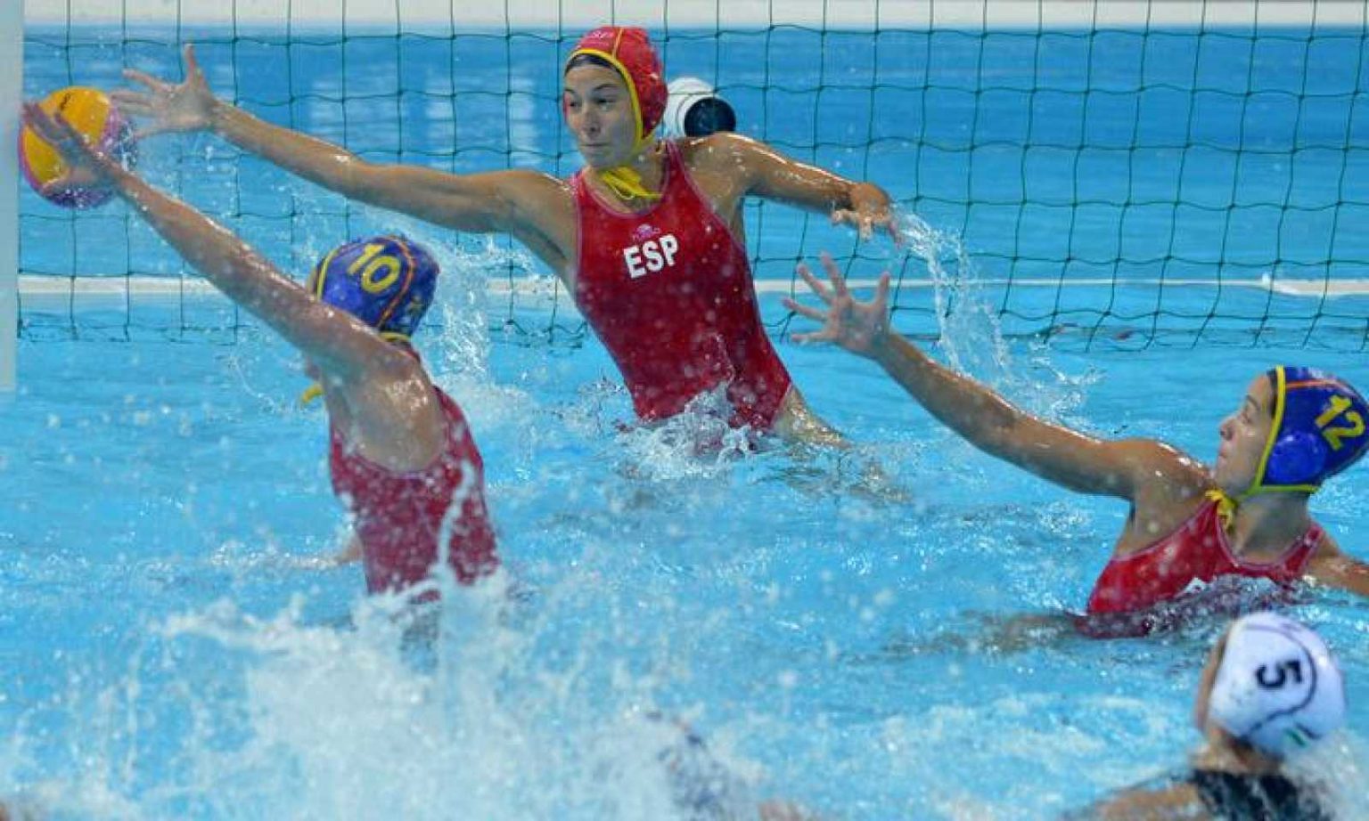LAURA ESTER: «LA CLAVE DE LA SELECCIÓN ESPAÑOLA DE WATERPOLO ES NUESTRA ...
