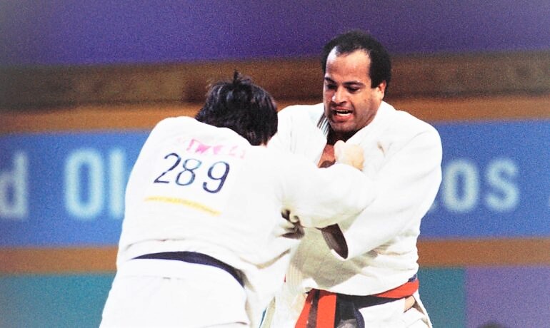 MOMENTOS OLÍMPICOS MÁGICOS 87: MOHAMED ALI RASHWAN PIERDE EL ORO POR NO ...