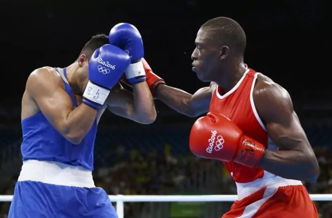 EL BOXEADOR YOUBA SISSOKHO: «ESTOY CENTRADO EN MI OBJETIVO FINAL: PARÍS ...