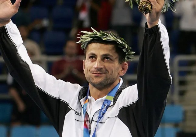 ZURAB ZVIADAURI, EL PRIMER CAMPEÓN OLÍMPICO DE GEORGIA, ENVUELTO EN UN ...